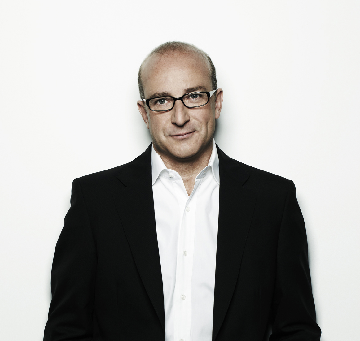 Paul McKenna – A Self-Educated Man – The Best You Magazine